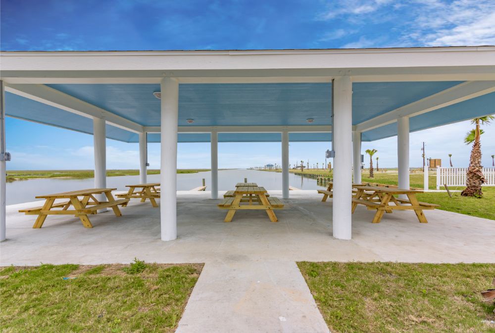 Blue Water RV Resort Amenities | Best Freeport TX RV Park