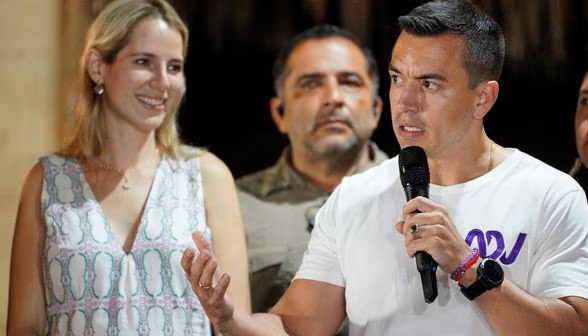 Ganador de elecciones en Ecuador promete reconstruir un país «golpeado ...